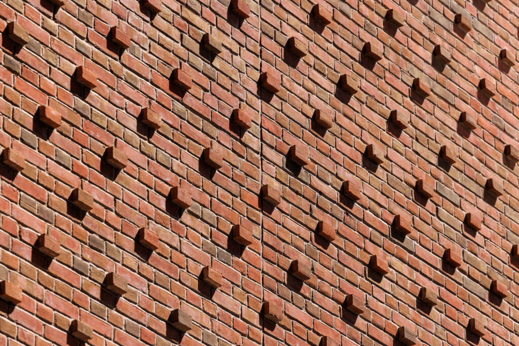 4 HB - Cava Building Supply